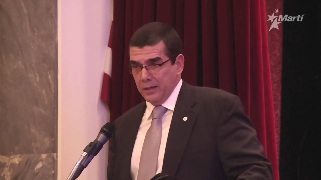 José Ramón Cabañas Rodríguez, diplomático cubano interviene en # ...