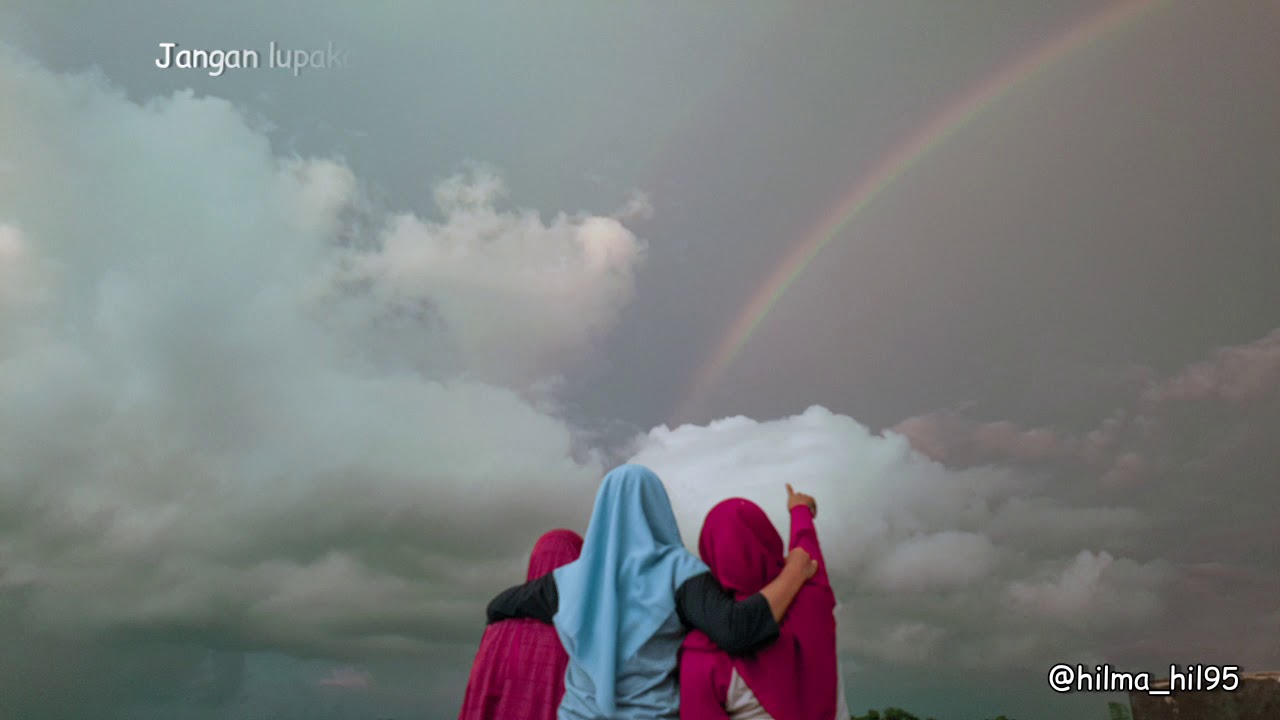 Video lirik lagu (Andmesh - Senyumlah) - YouTube