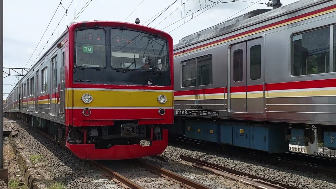 JR 205 146 EX Musashino line dan JR 205 78 EX Yokohama line masuk dan ...