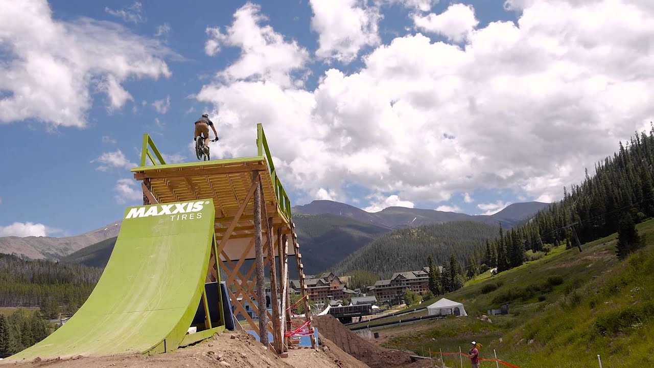 2015 CFF Slopestyle Course is Finished! - YouTube