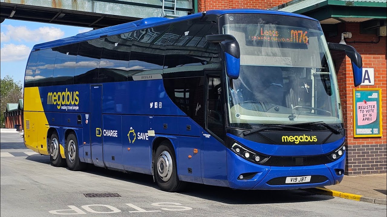 New BEULAS Megabus At Sheffield/Meadowhall On M76 From London Victoria To Leeds - YouTube