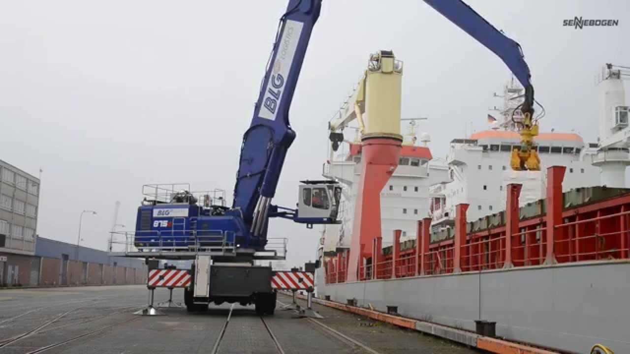 SENNEBOGEN - Port Handler: 875 Mobile machine hand over to customer BLG ...