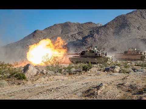 TOW MISSILES & M242 FIRING - M2 BRADLEY FIGHTING VEHICLE IN ACTION ...