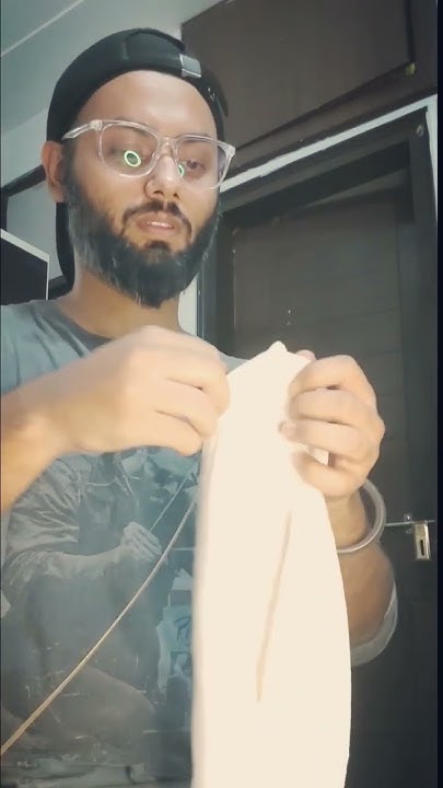 How to Clean/Restore Guitar strings. - YouTube