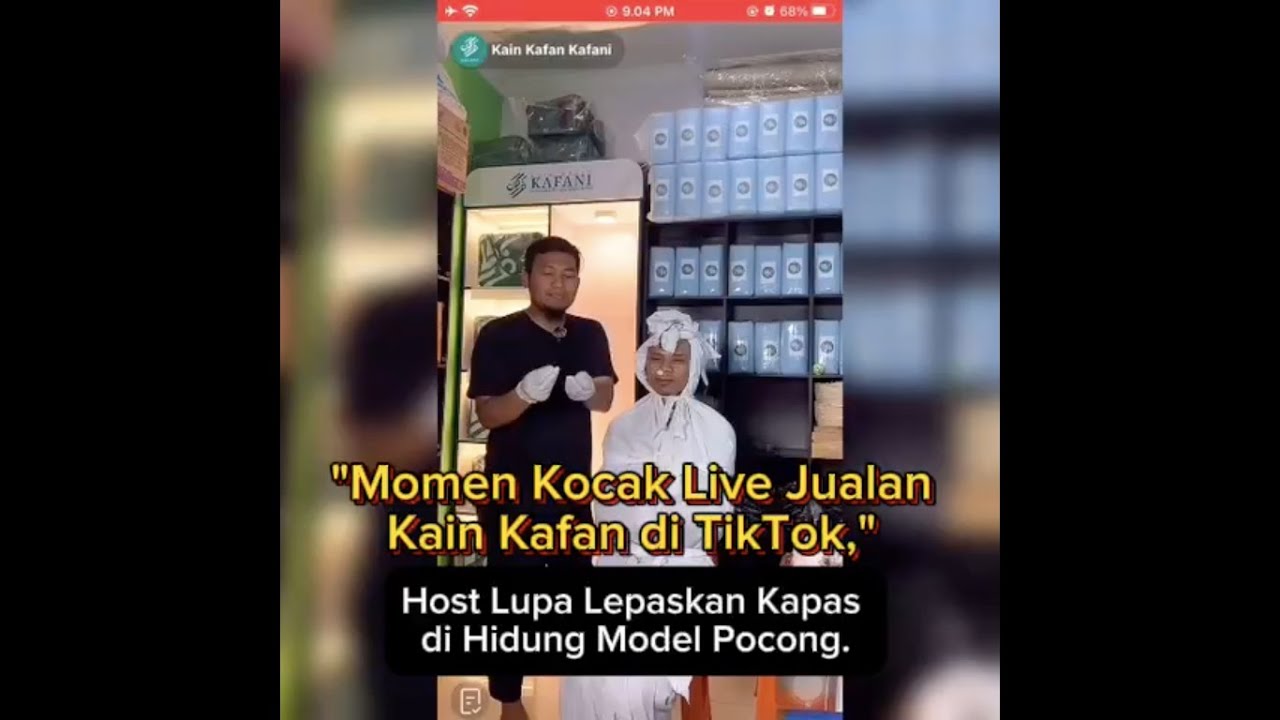 "Momen Kocak Live Jualan Kain Kafan di TikTok," Host Lupa Lepaskan Kapas di Hidung Model Pocong ...