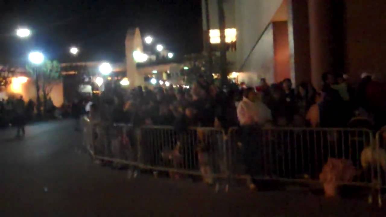 santa maria parade of lights 2010 end - YouTube