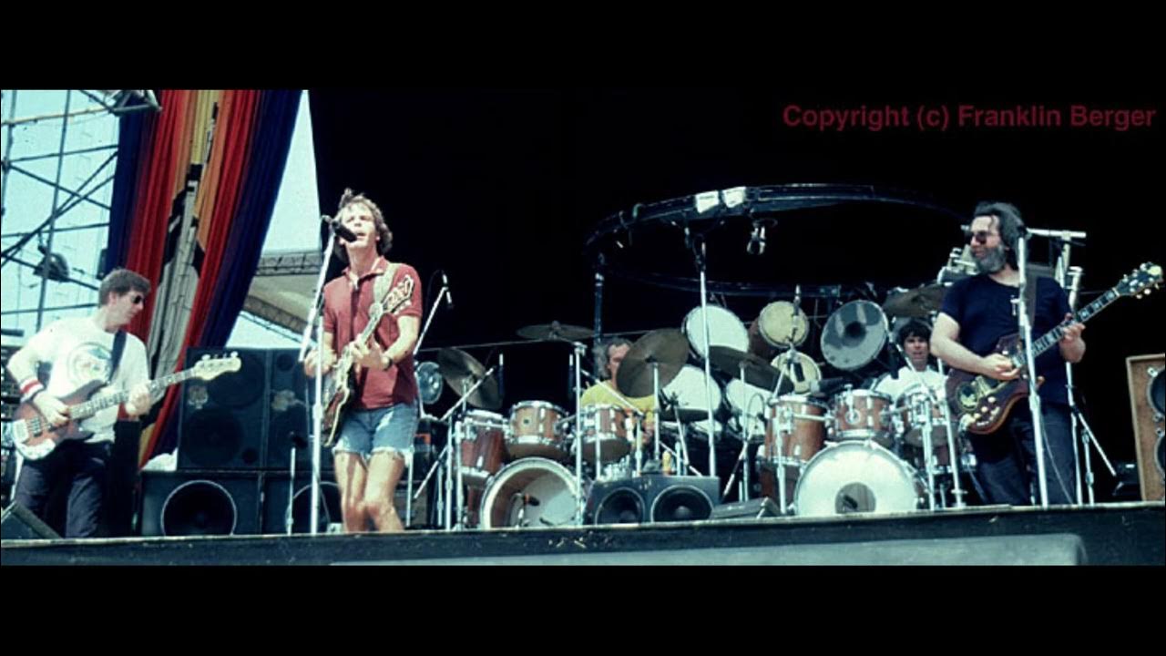 grateful-dead-12-26-82-oakland-auditorium-oakland-ca-sbd-youtube