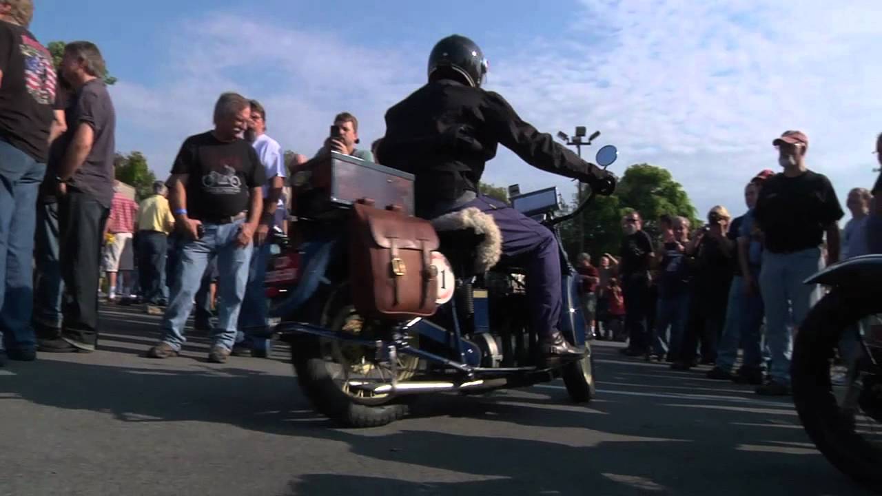 2012 Motorcycle Cannonball Stage 1 Start: Motorcyclepedia Museum - YouTube
