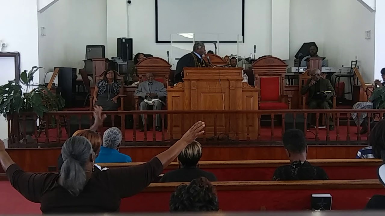 Bishop Howard Rolle Preaching Heavy Under The Annointing 8/13/17 - YouTube
