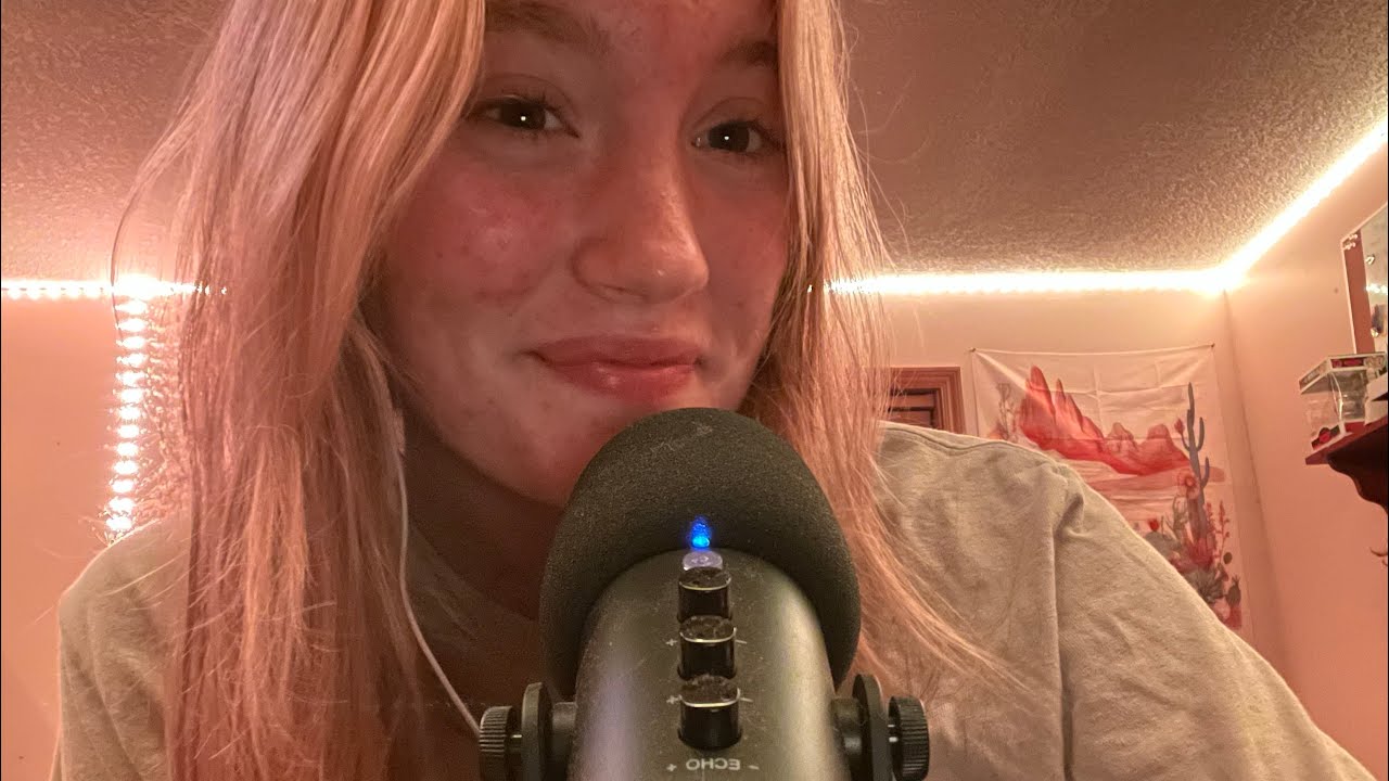 ASMR tapping on objects with some chatting🤍 - YouTube