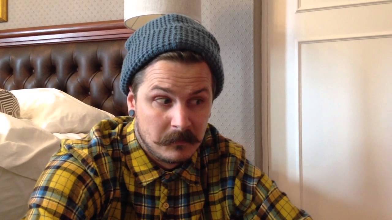 Project Trapped: Spin The Bottle Clip - Derick Watts & The Sunday Blues ...