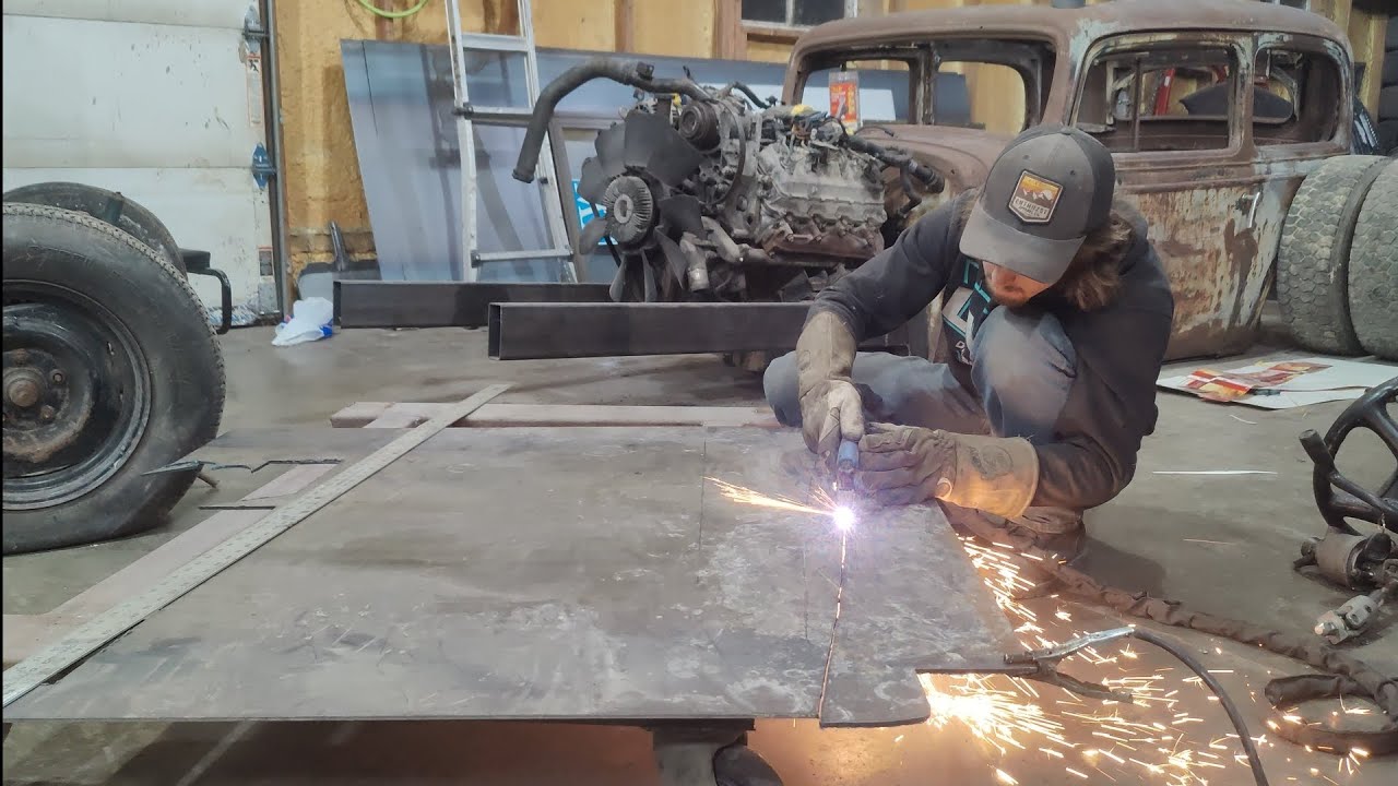 Duramax rat rod White Reaper fabrication - YouTube