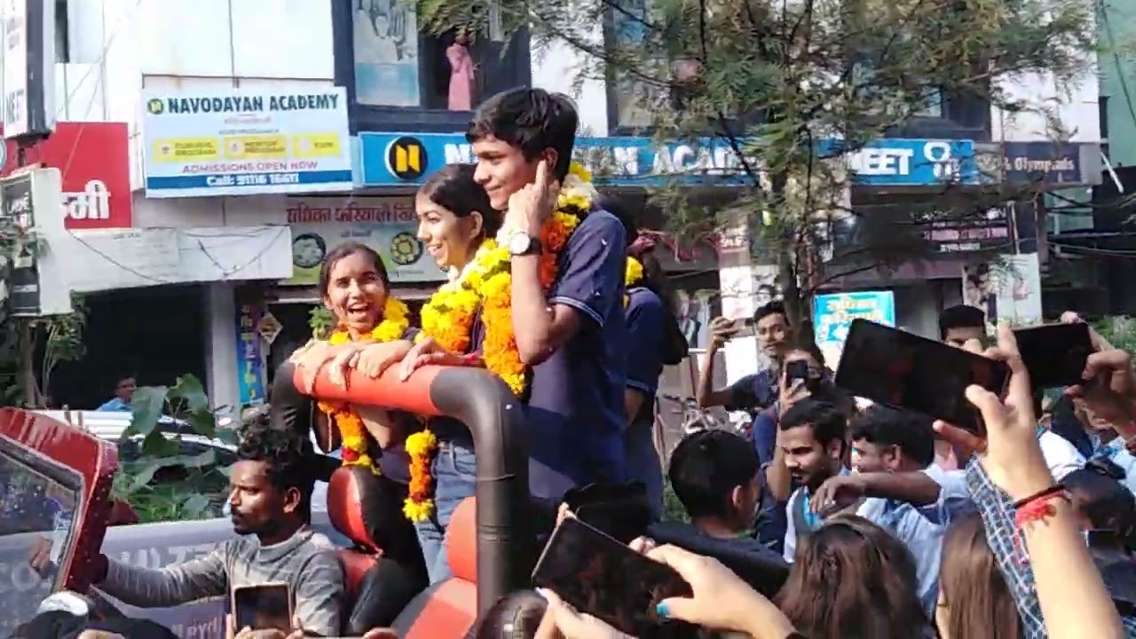 aakash institute indore 😊 results celebrations 🎉🎉 - YouTube