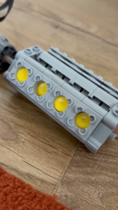 Motor v8 de Lego #automobile - YouTube