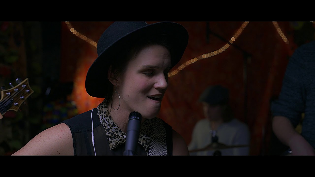 Emily Bridle: "No Beggar" ; "Black & White" - YouTube