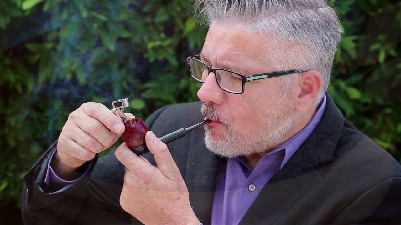 Mr. Brog #75 Bruyere Pipe - Product Video - YouTube