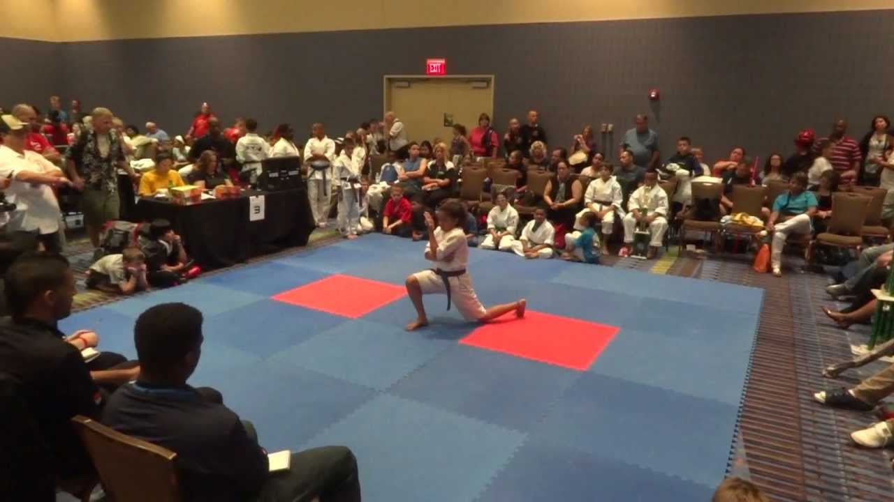 Trinity Davis - Gator Nationals Martial Arts Tournament 2012 - YouTube