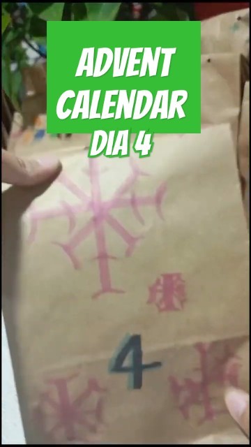 Advent Calendar Dia 4 Abriendo Regalos Diarios Regalos Navidad