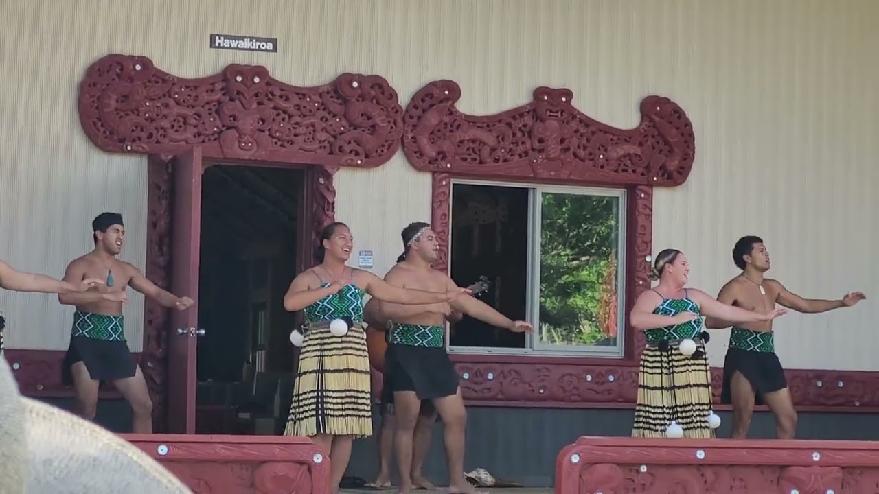AOTEAROA (NEW ZEALAND) PRESENTATION || POLYNESIAN CULTURAL CENTER || O ...