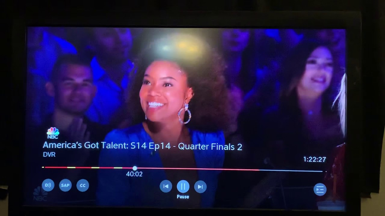 Julianne or Simon Fart AGT Live - YouTube