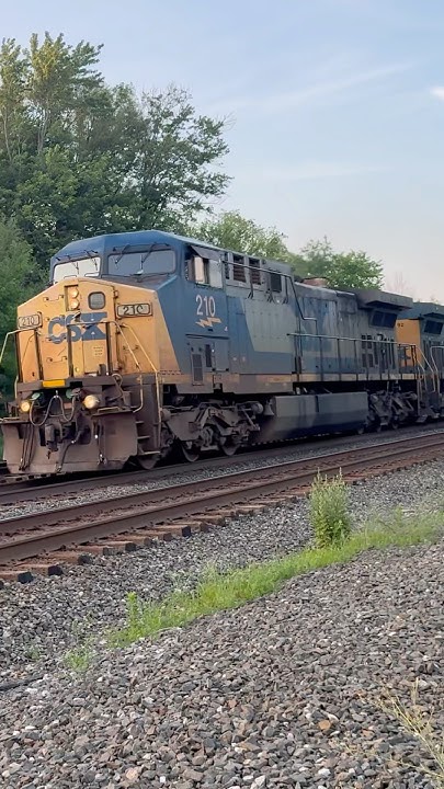 CSX 210 CW44AC Leads CSX M363 At Bayview Road Blasdell NY 7/9/25 - YouTube