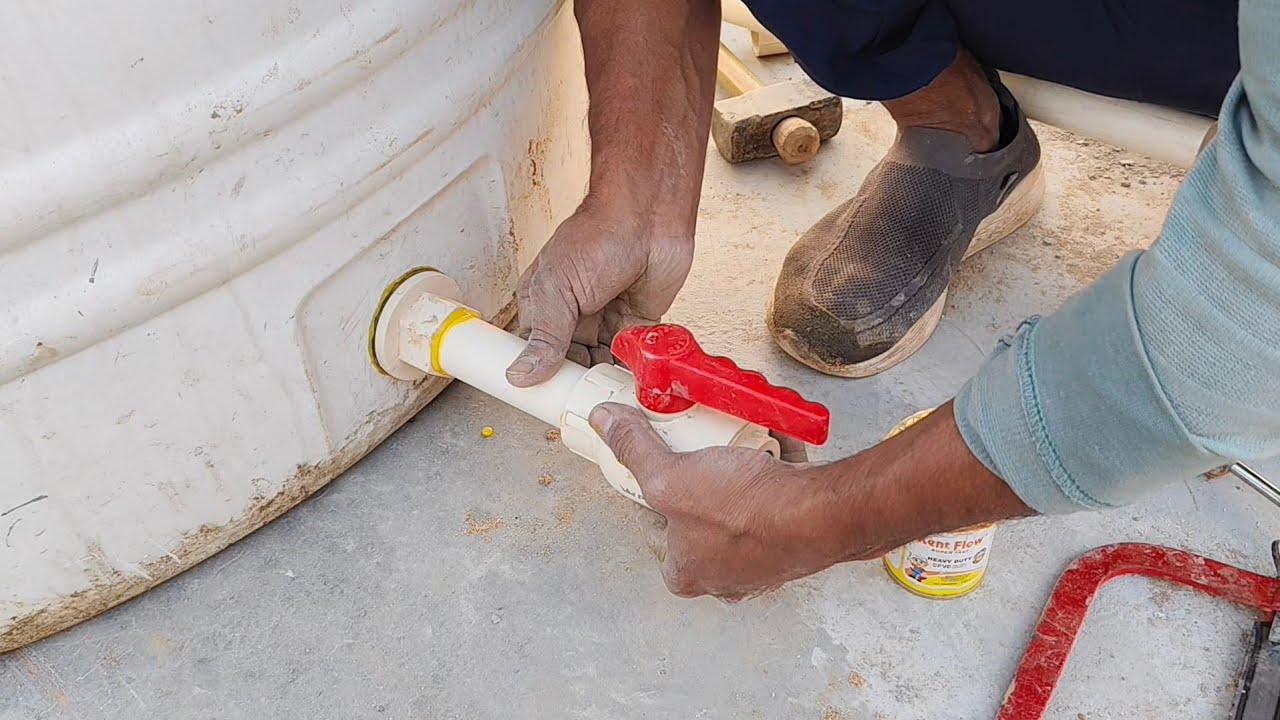 How To Install Water Tank Fittings ! Water Tank Fitting kaise kare ...