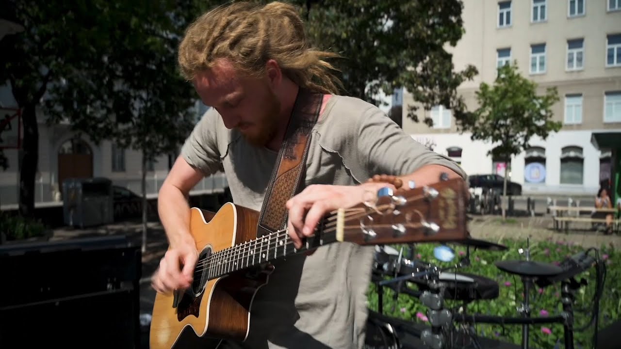 Mario Parizek - Jambitar (LIVE) - YouTube