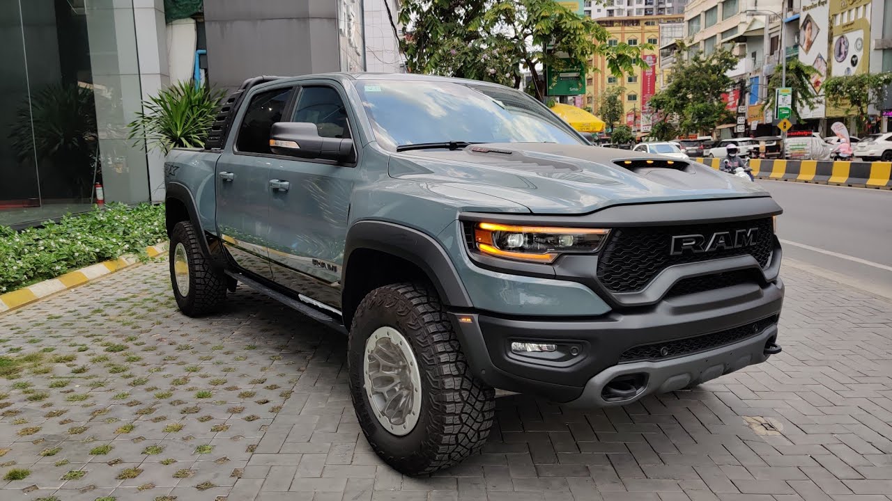 RAM 1500 TRX 2021 - Off Road Pick Up Truck - YouTube