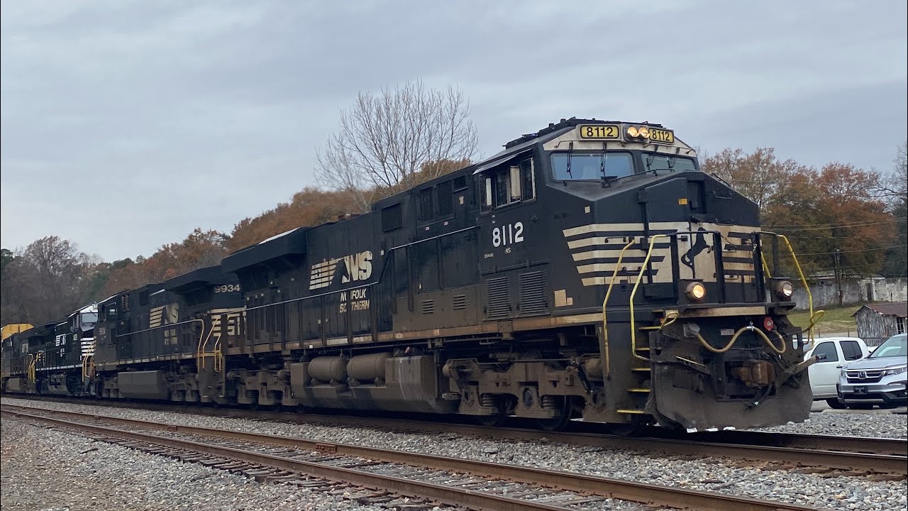NS 8112 leads NS 28R with a nice k5hl! 12-5-2022 - YouTube
