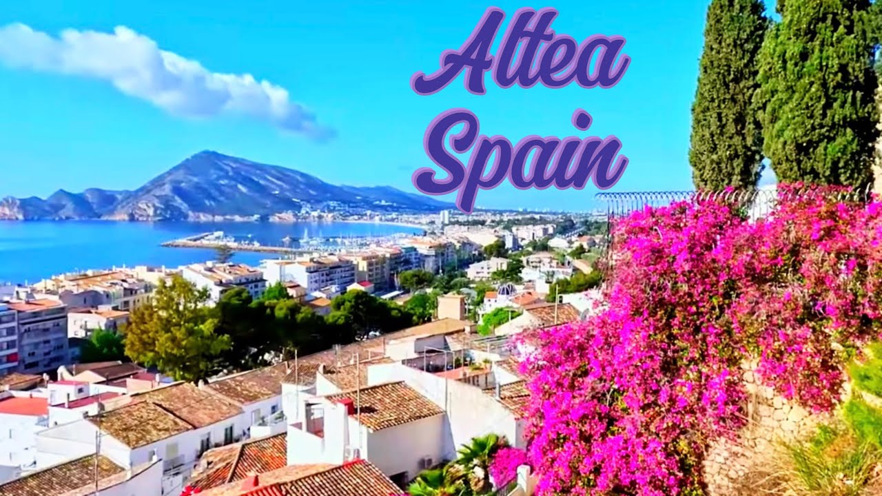 THE WONDERFUL CITY OF ALTEA, SPAIN - YouTube