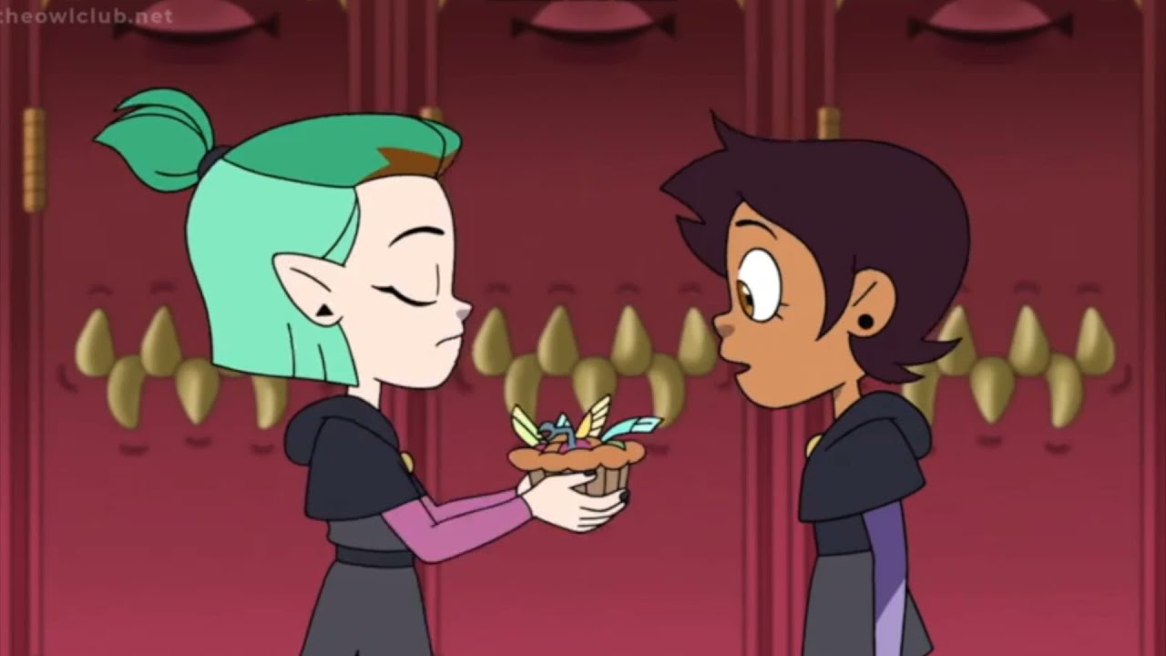 THE OWL HOUSE S2 - amity bakes luz a fairy pie - YouTube
