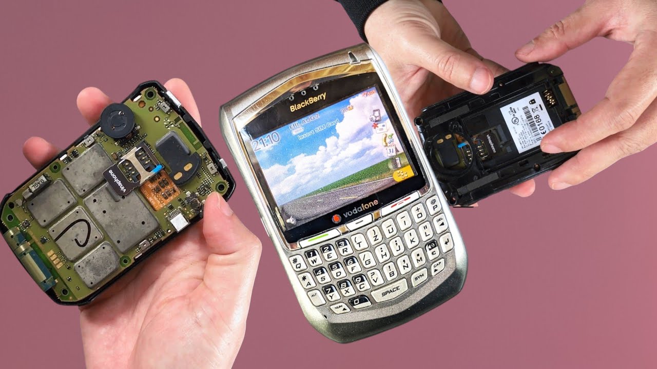 BlackBerry 8700 Restoration Journey – A Nostalgic Icon! - YouTube