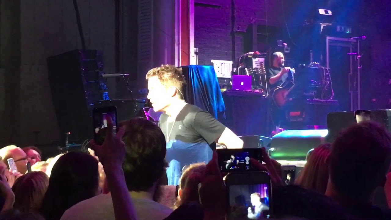 Train Bruises Live Clip Glasgow 2017 - YouTube