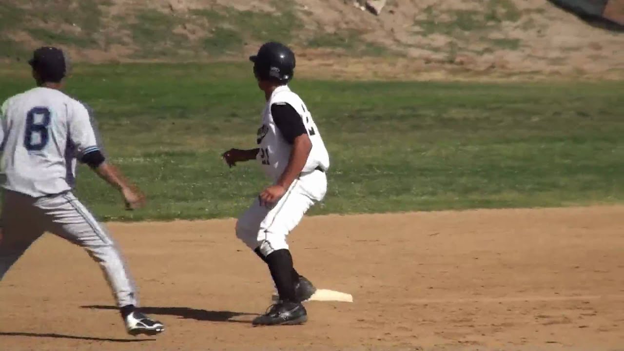 Tyrone Wiggins, Jr. of the El Capitan Vaqueros - YouTube