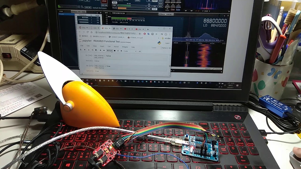 RDA5820 FM Transceiver Test - YouTube