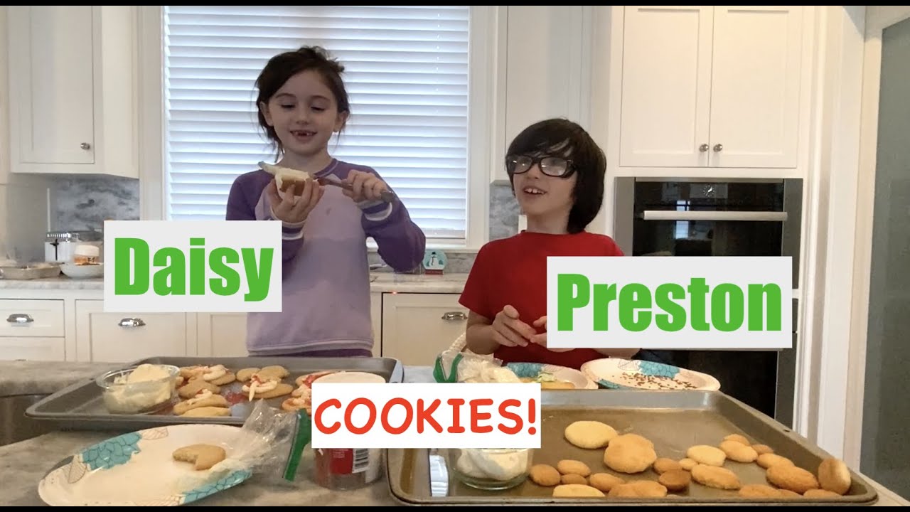 Preston & Daisy Cooking Show - Ep. 1 - YouTube