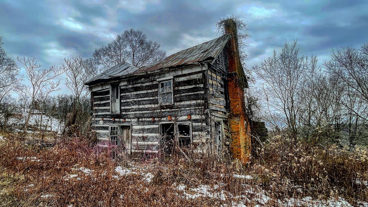 Snowy 156 year old Abandoned Log Cabin In West Virginia - YouTube