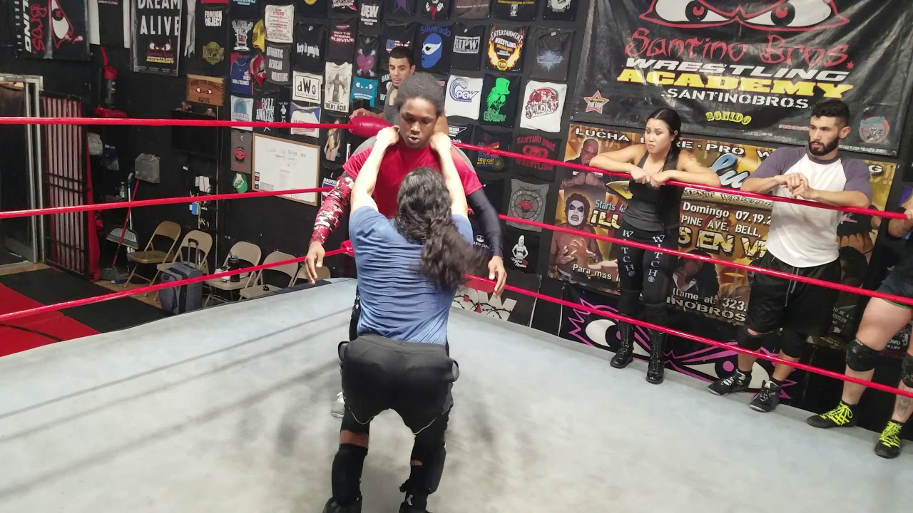 Lucha Libre fundamental warm up spot - YouTube