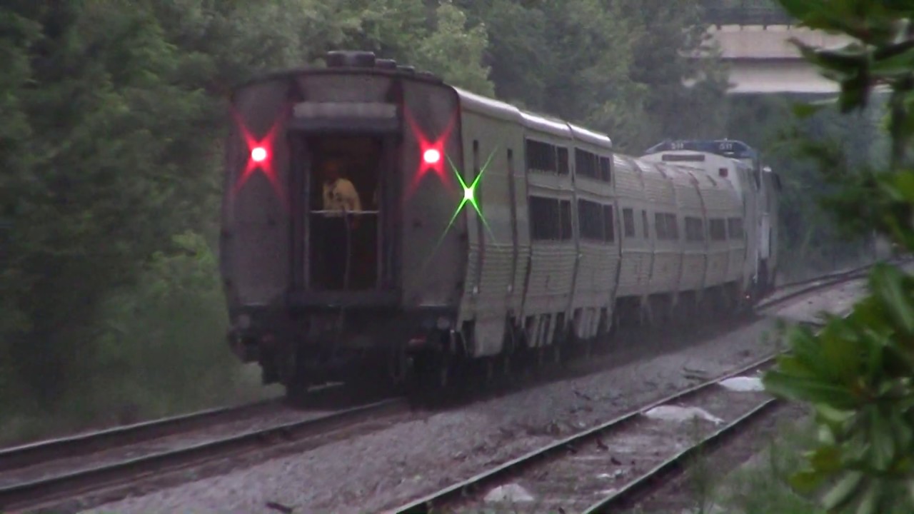 P092-21 Running 12hrs late with an P42/B32/P42 for Power as they Roll ...