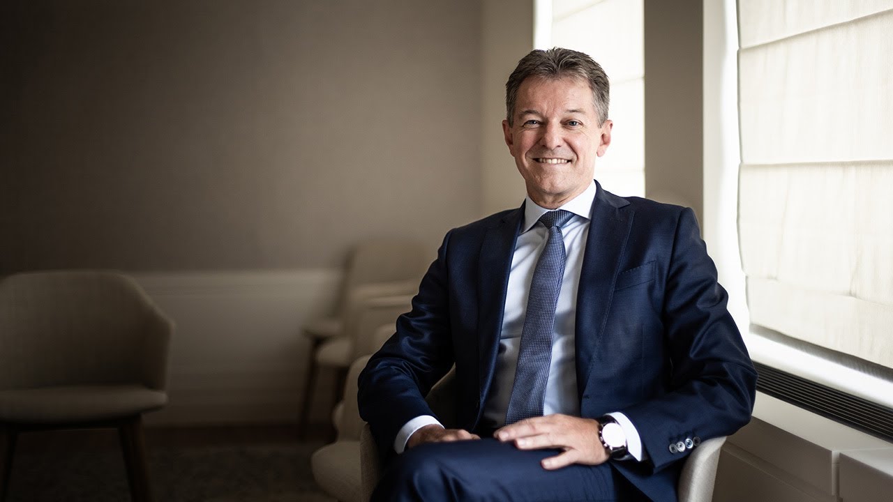 CEO Talks donderdag 5 december met Johan Thijs CEO van bank- en ...