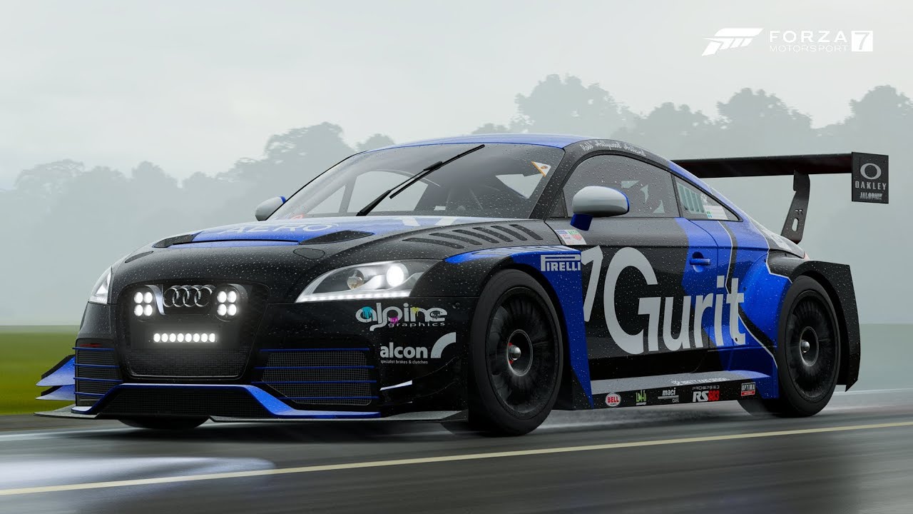 2016 Audi #17 Rorek Racing TT RS around the Top Gear test track with ...