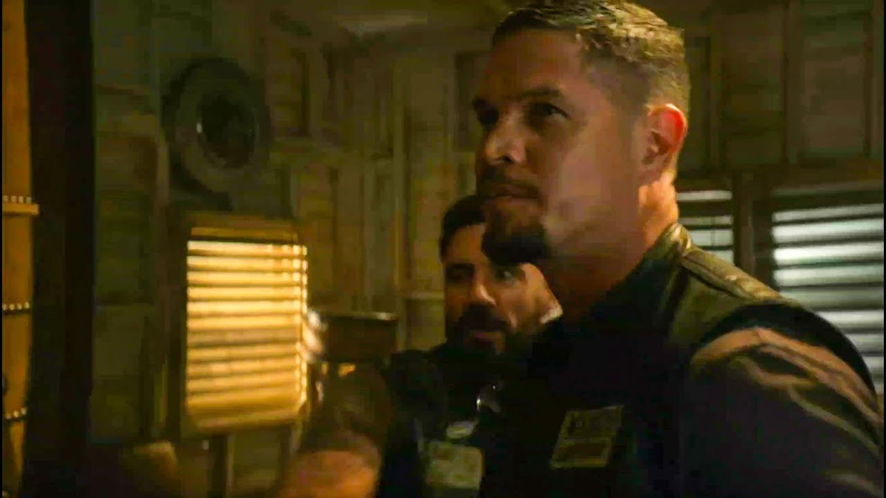 Mayans M.C. S04E04 | "Educate Your Ex-President" - Ez - YouTube