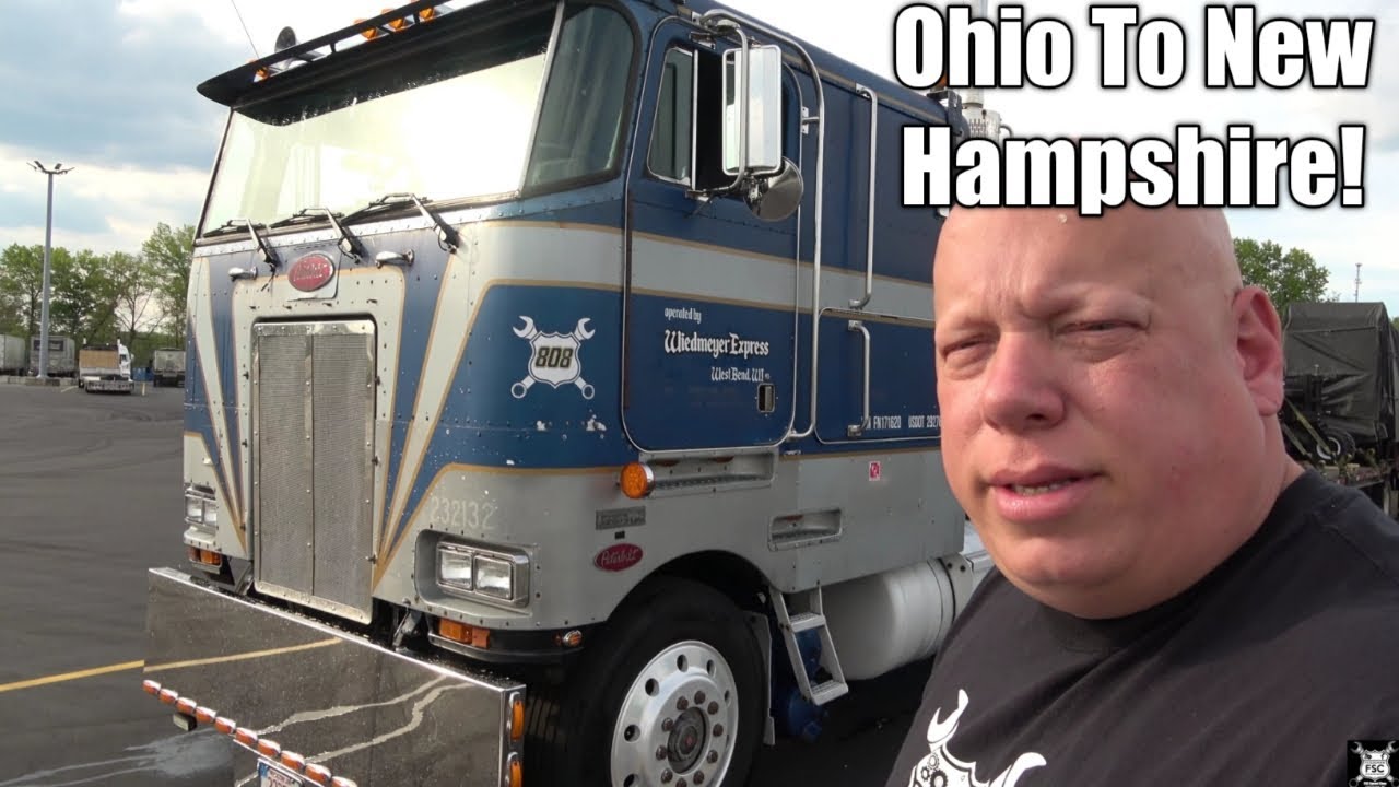 Cabover Peterbilt Hauls Airport Equipment - YouTube