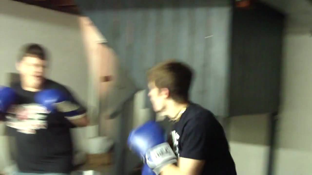 basement boxing - matt vs kyle - YouTube