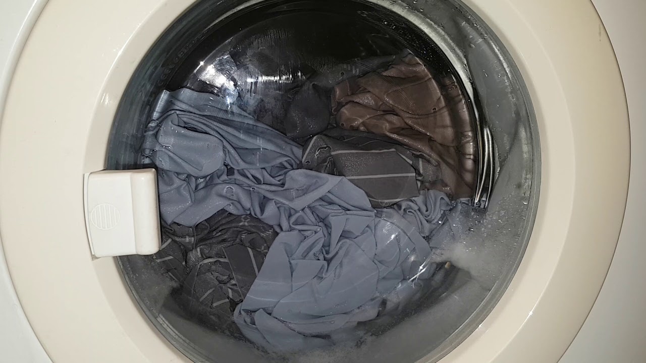 Indesit Faster 60' Wash 2/2 - YouTube