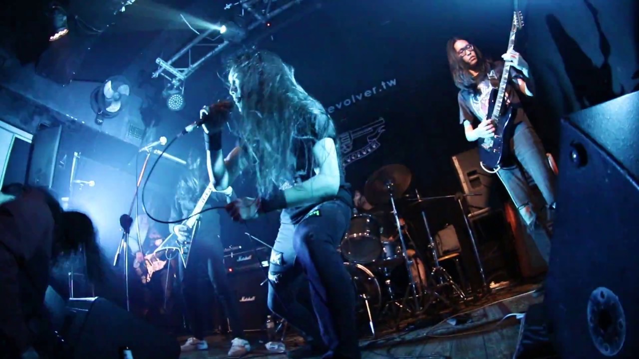 Mutation - Freak zone II (Live@revolver) - YouTube