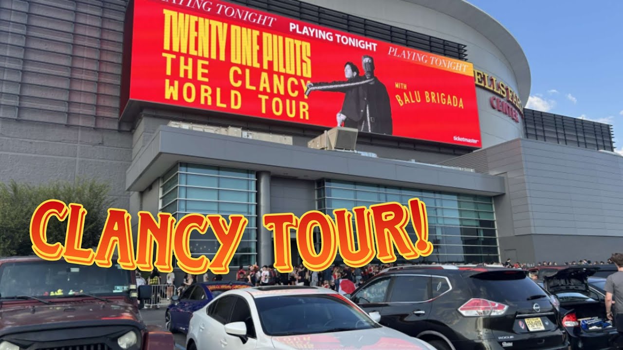 I WENT TO THE CLANCY WORLD TOUR (Vlog) - YouTube