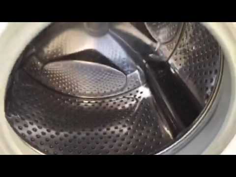 Hotpoint WM52 - YouTube