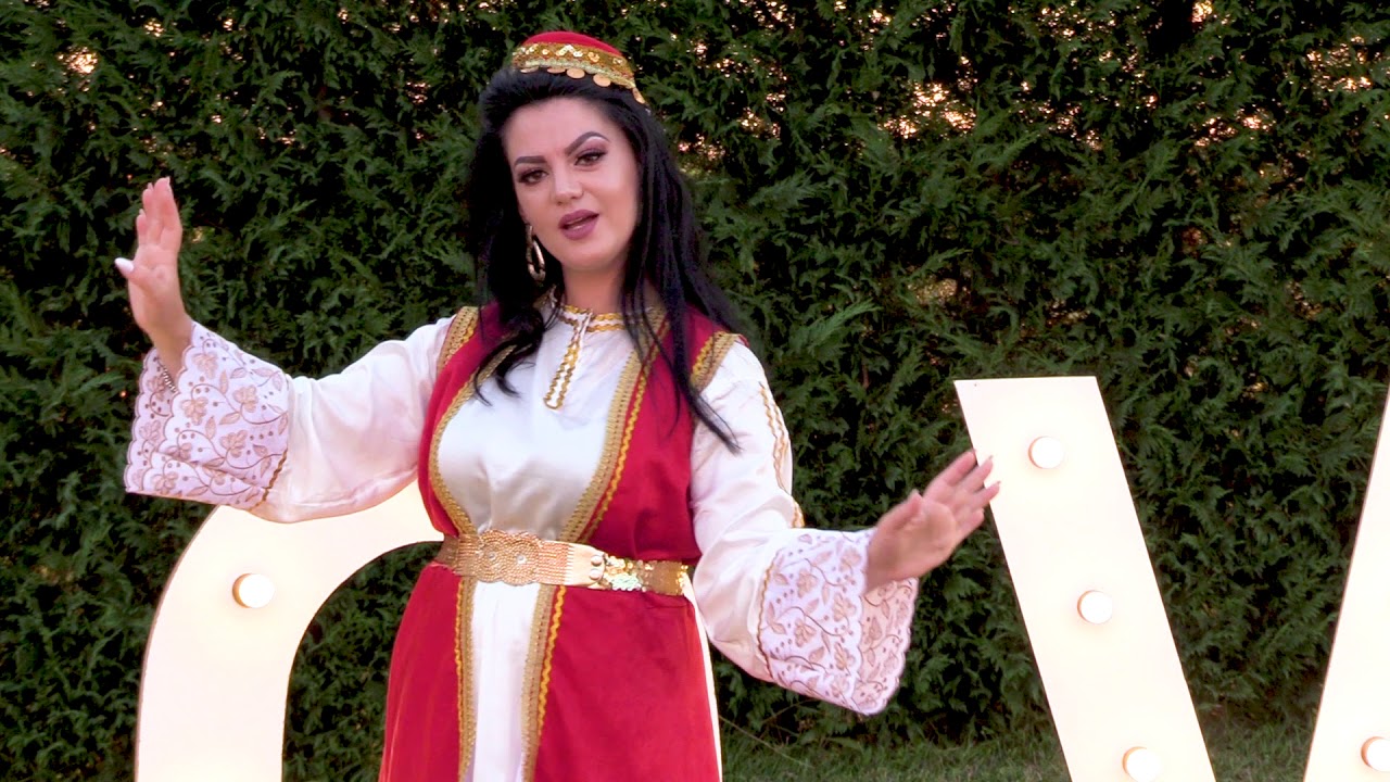 Denisa Çala - Vallja e Nuses - YouTube