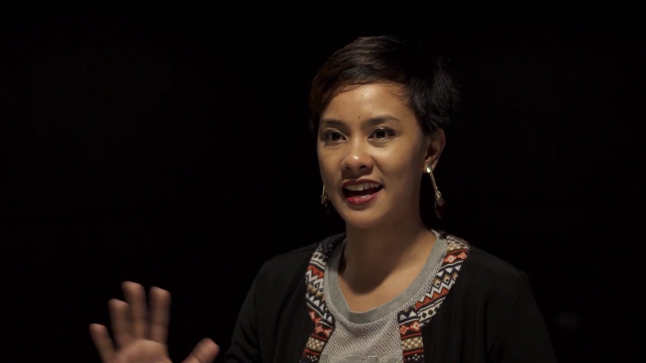 Pineapple Lab is the perfect space for artists - YouTube